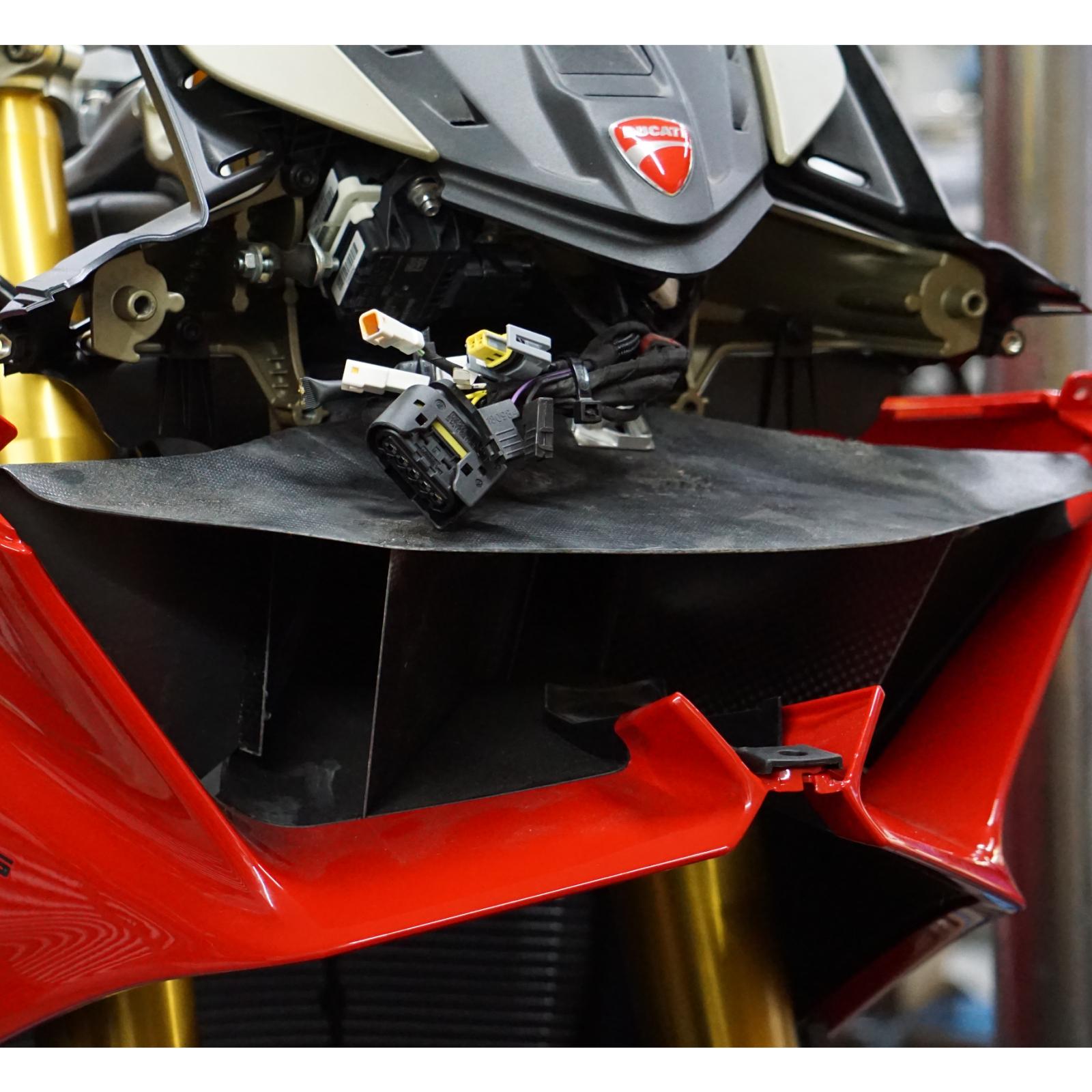 Moko Air Intake Scheinwerferdummy für Ducati Panigale V4 - GFK & CFK